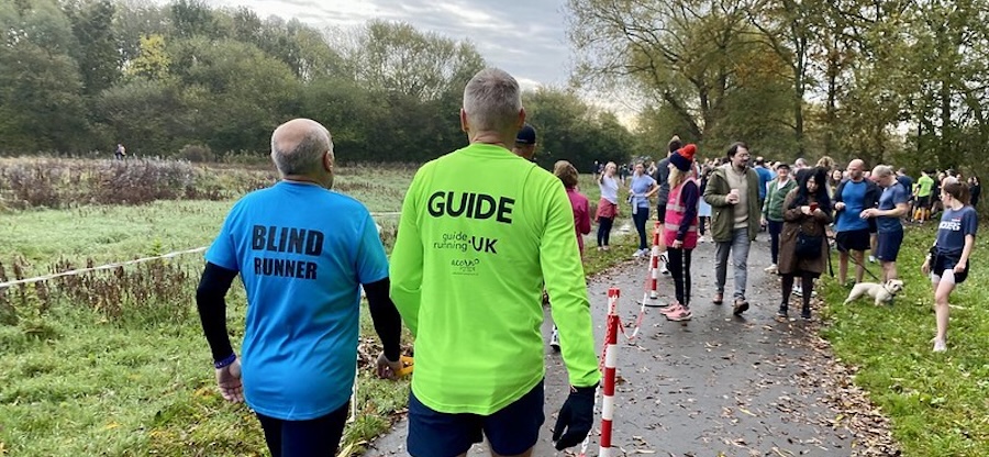 Make a difference as a VI guide | parkrun UK Blog