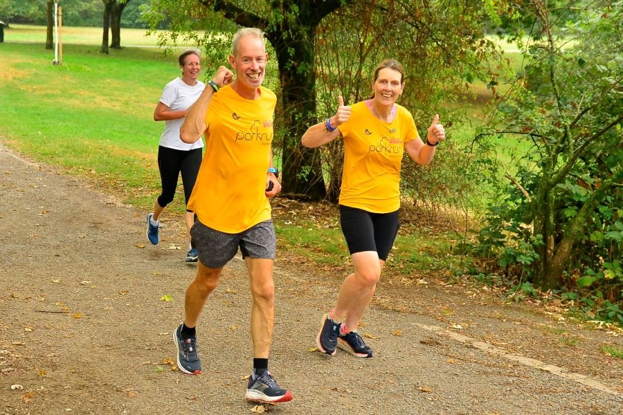 So gewöhnlich -- so besonders: 500 parkruns für Joanne und Paul Sinton-Hewitt | parkrun DE Blog