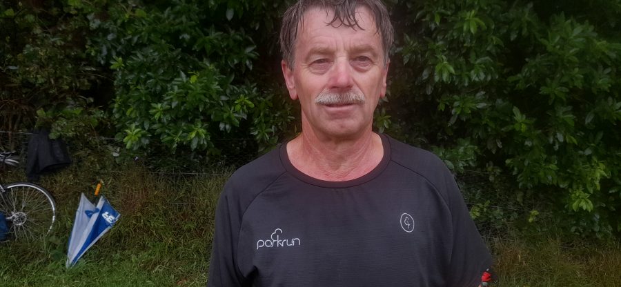 parkrunning with a barcode and a defib | parkrun AU Blog