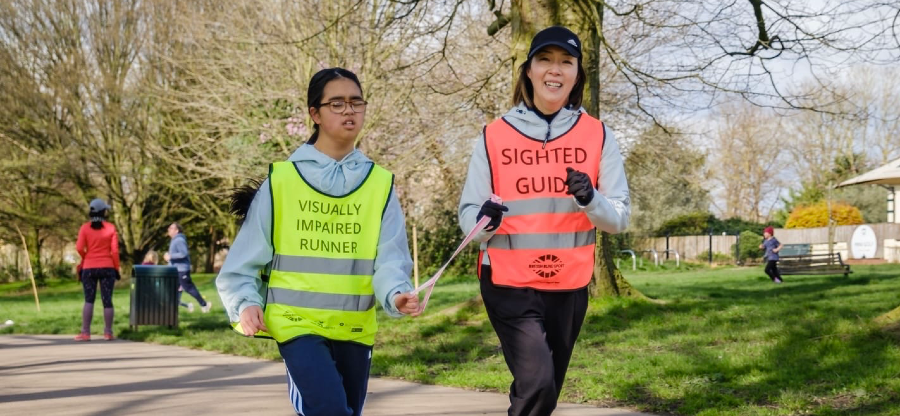 Beyond sight: Maki and Chikako's parkrun journey | parkrun NZ Blog