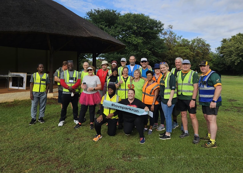 Photo round-up from our “Green and Gold” parkruns last Saturday ...