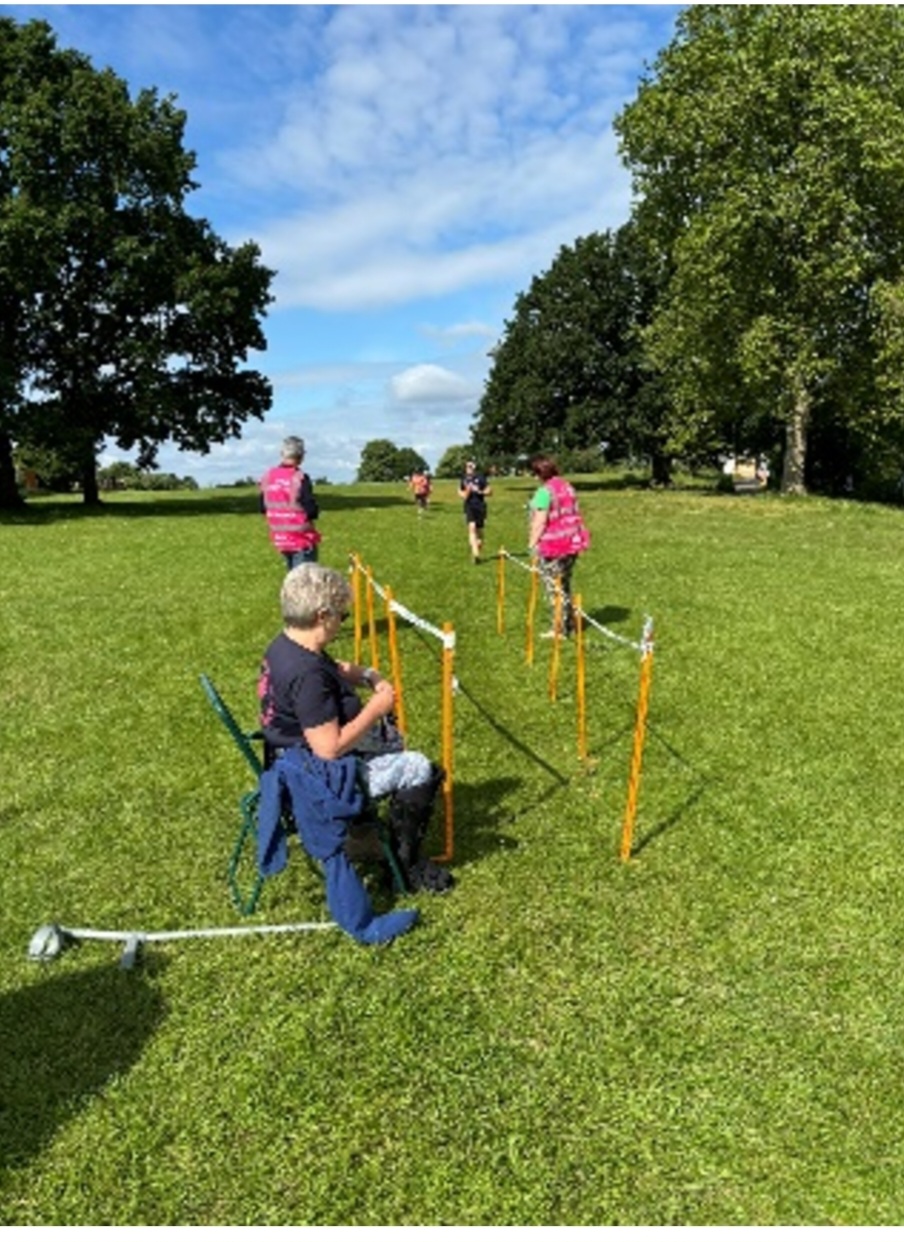 Summer has arrived! Harrow Lodge parkrun #507 | Harrow Lodge parkrun