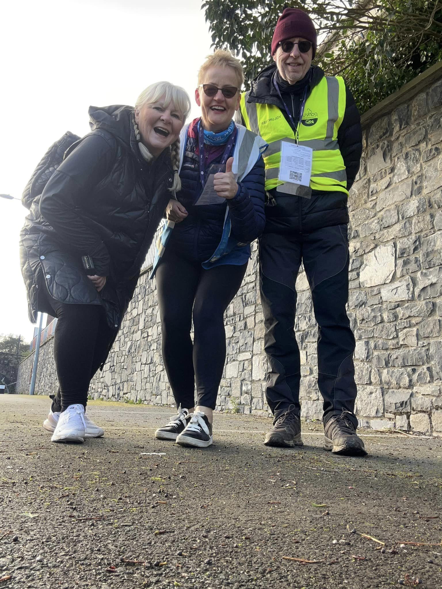 The welcoming of the chalk board! | Clonmel parkrun