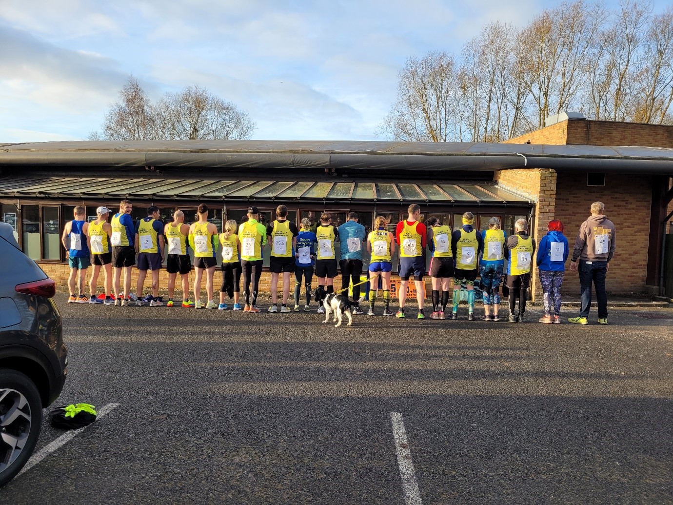 Tis the sea-sun to volunteer | Conkers parkrun