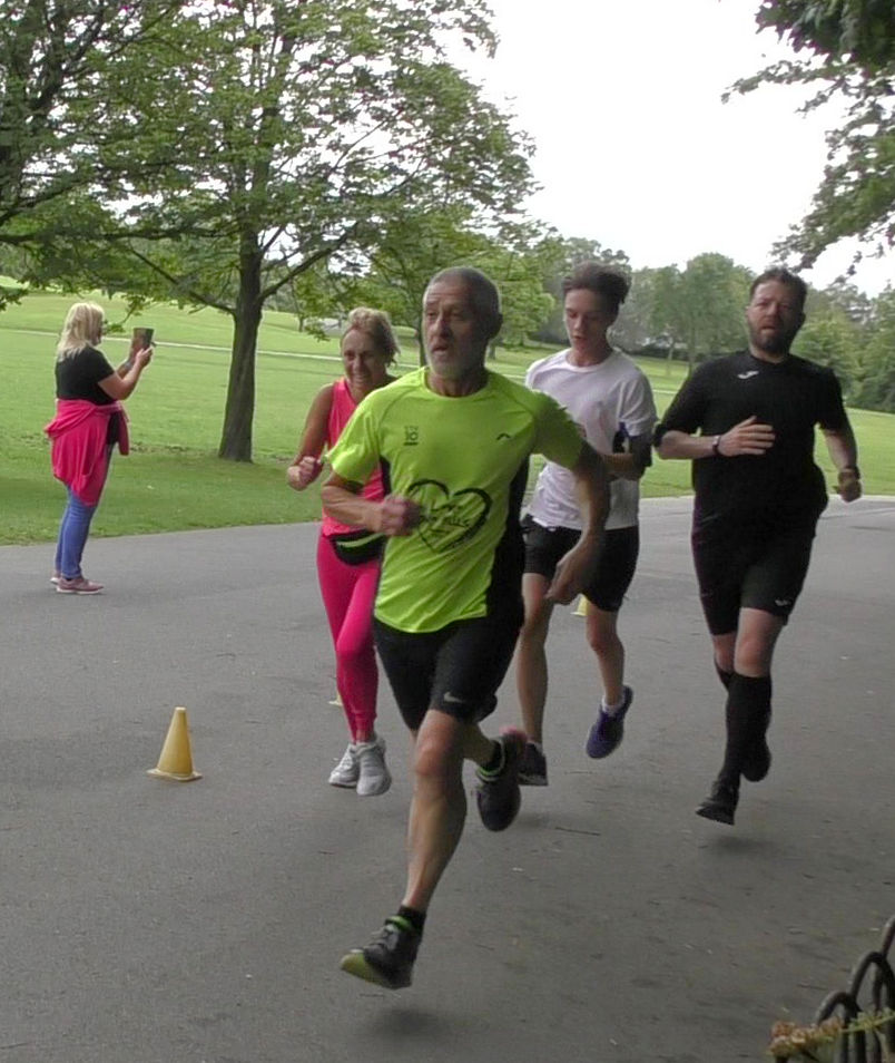 All smiles at Heaton | Heaton parkrun
