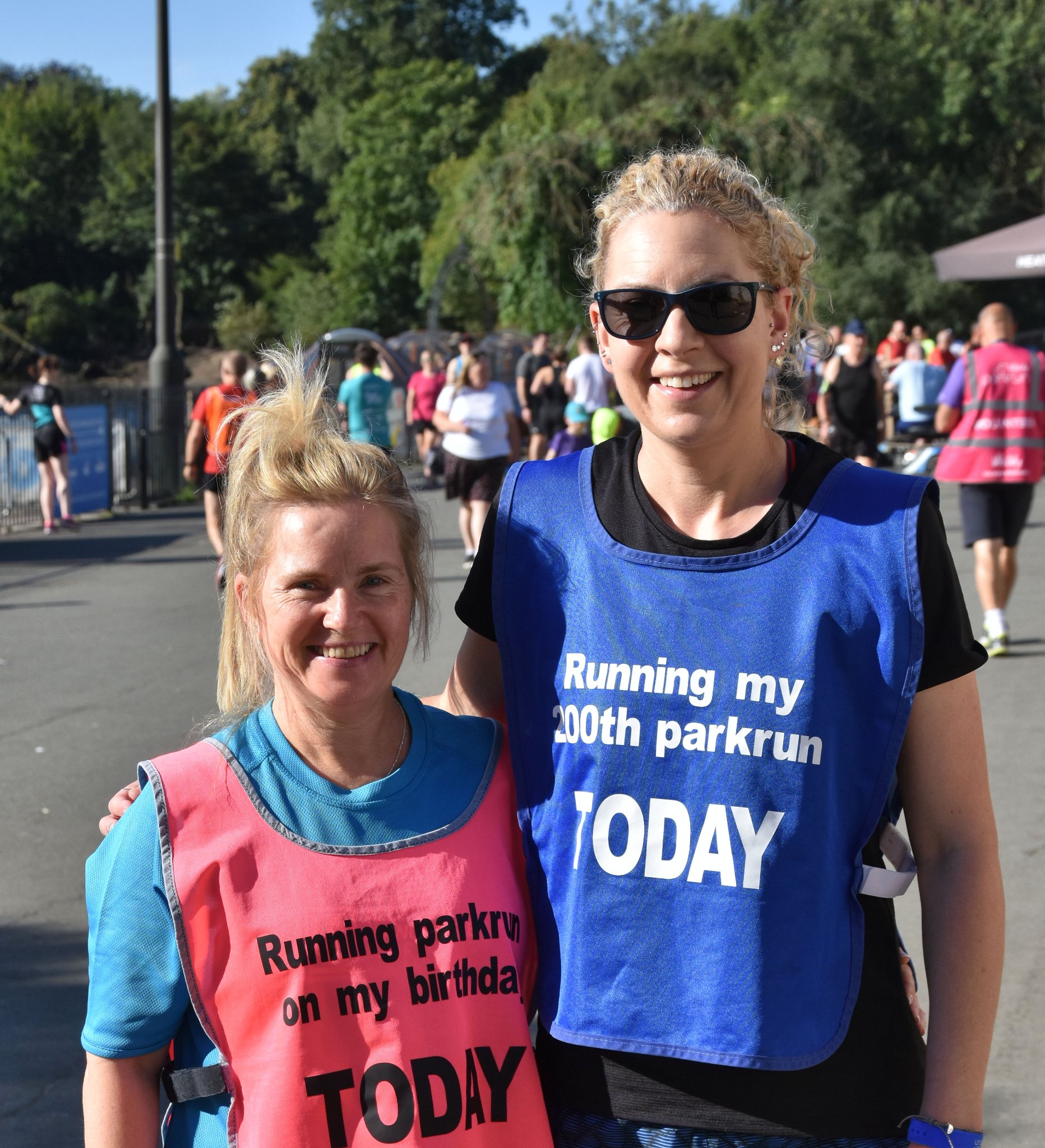 A Hi from Hoy for Heaton! | Heaton parkrun