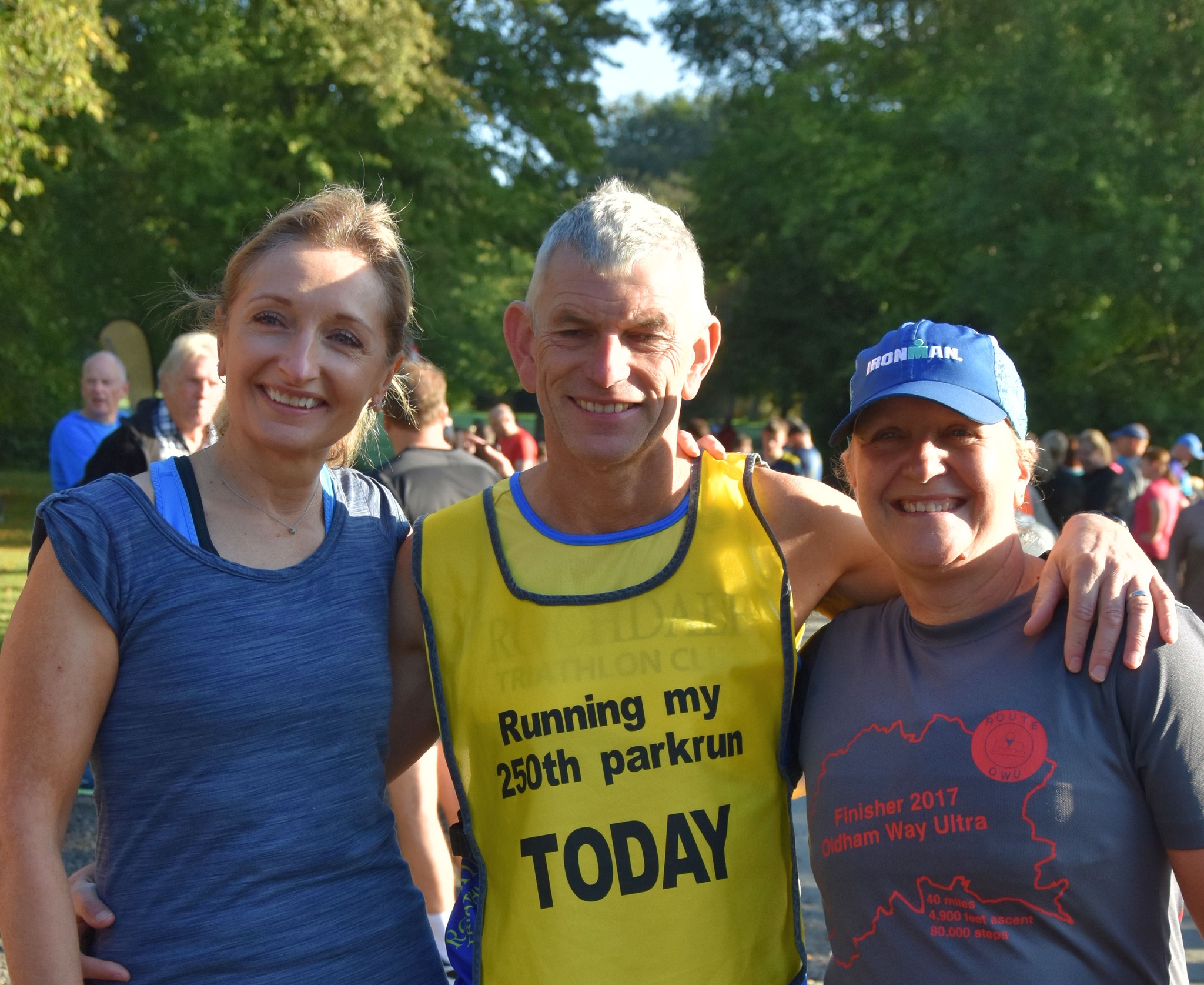 Blue skies over Heaton as parkrun celebrates walkers | Heaton parkrun