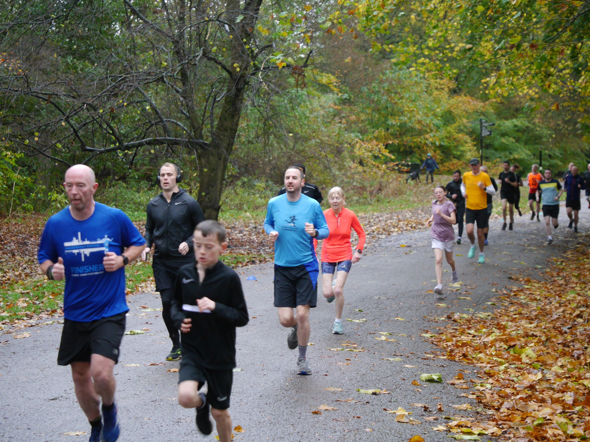Plodders smile through the rain | Heaton parkrun