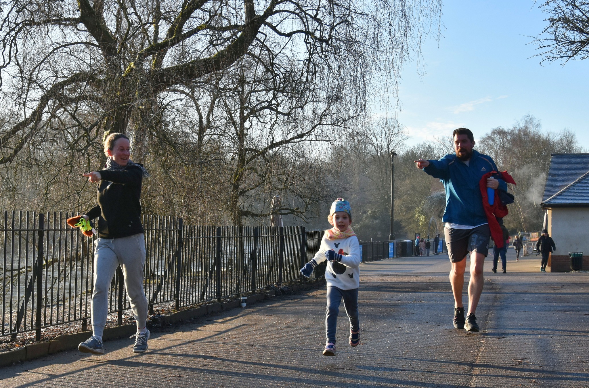 Hardy Heaton runners defy the ice | Heaton parkrun