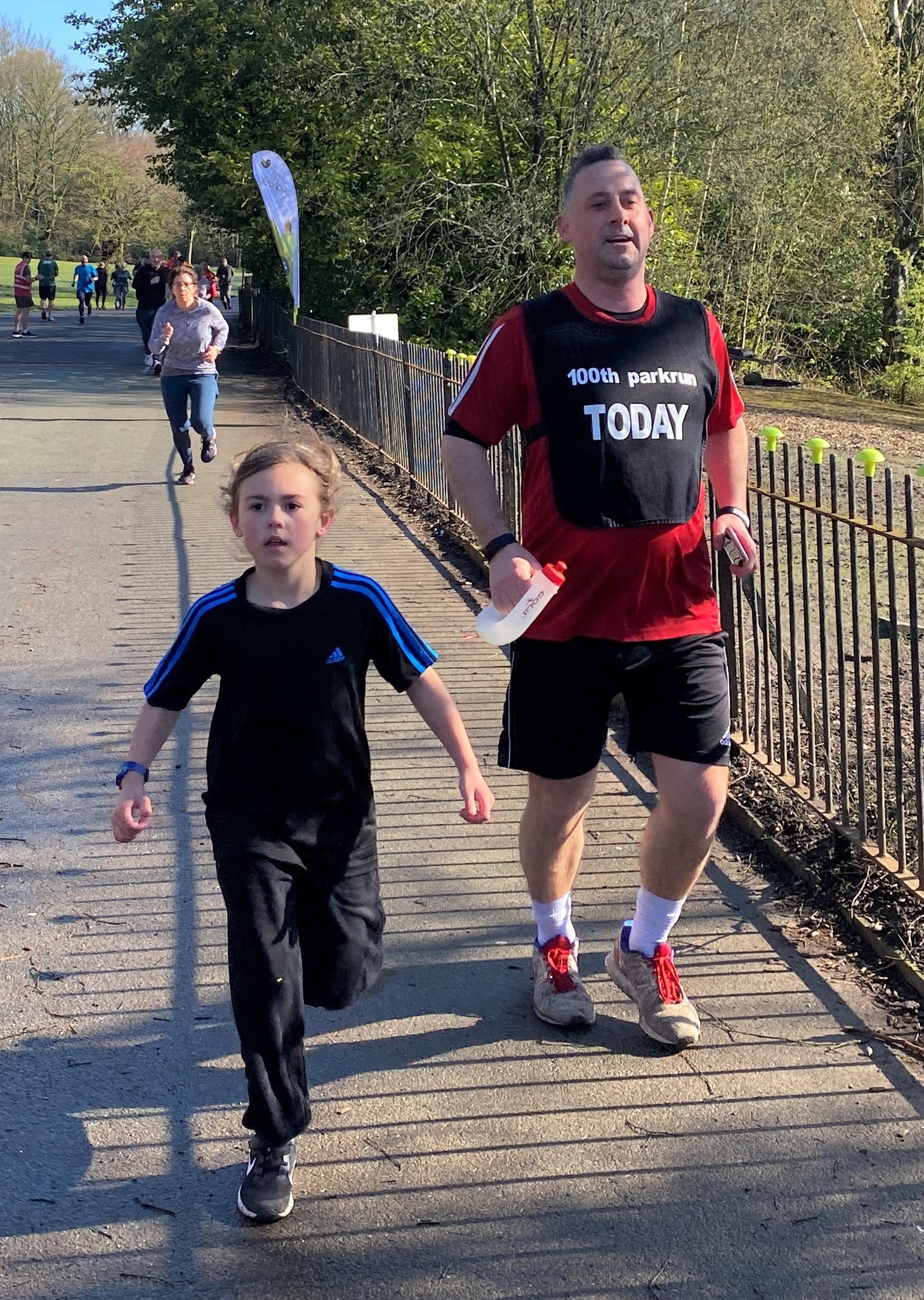 Visitors flood in as ladies break records | Heaton parkrun