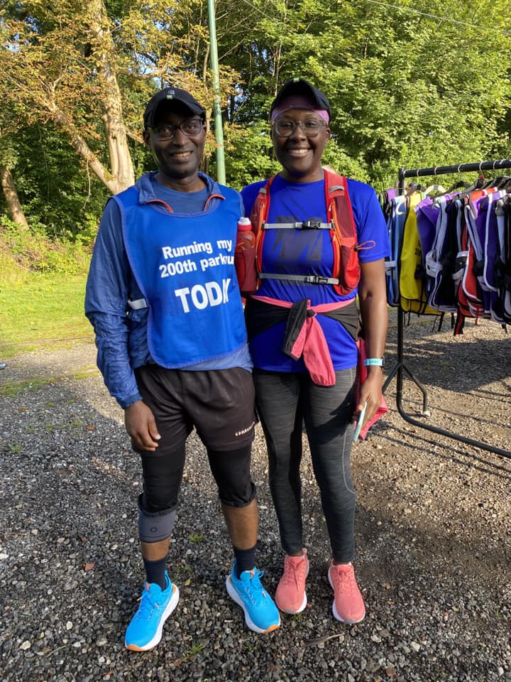 All aboard in the sunshine | Heaton parkrun