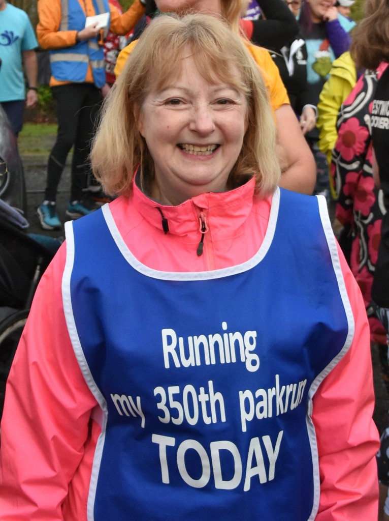 Christmas at Heaton | Heaton parkrun