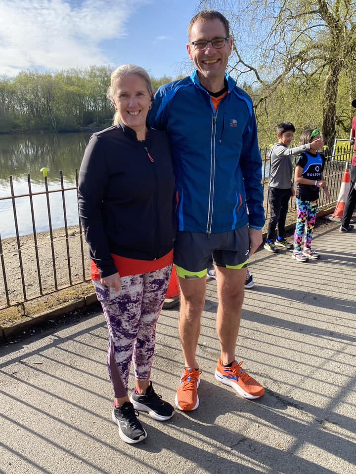 All smiles at sunny Heaton | Heaton parkrun