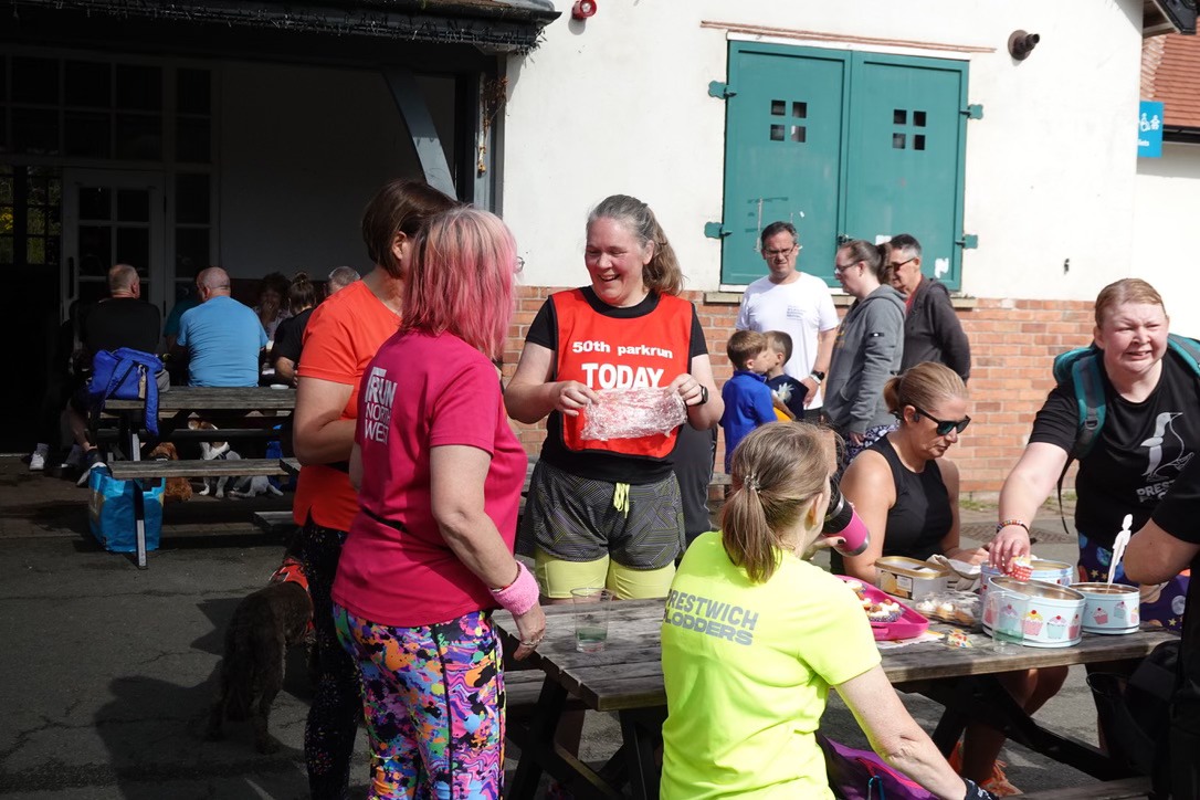 Summer fun at Heaton in Olympics week | Heaton parkrun