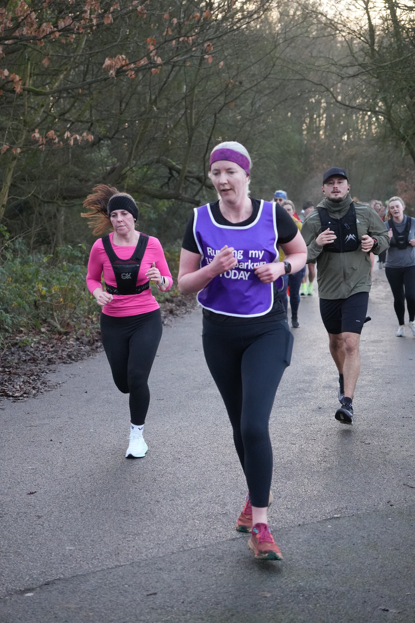 800 turn out for last parkrun before Christmas | Heaton parkrun