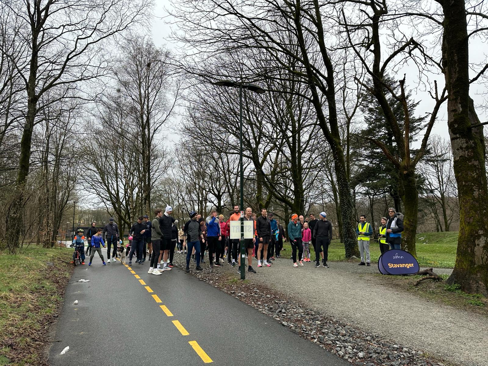 Stavanger Parkrun #228, Gamlingen, Stavanger, 6th April 2024 ...