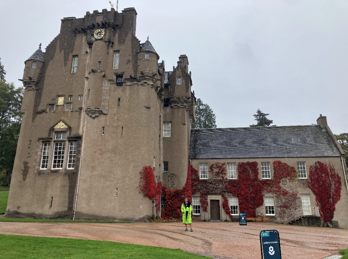 (132) Hurricanes shake off the rain! | Crathes Castle parkrun
