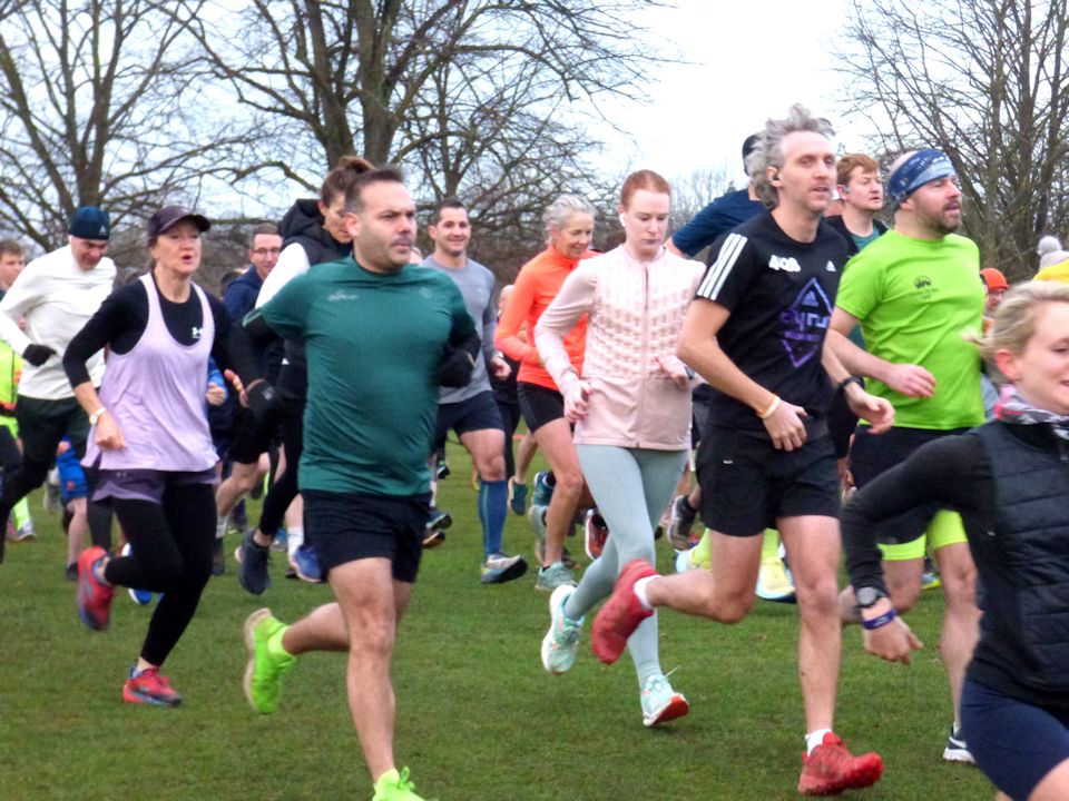 Event Report No 965 – New Year’s Day 2024 | Bushy parkrun