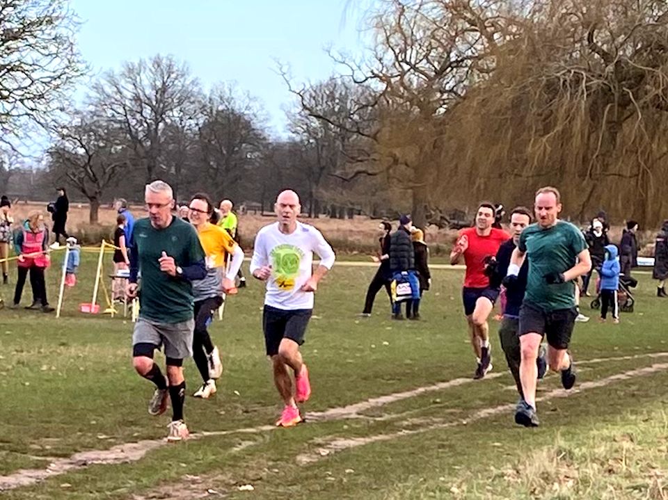 Event Report No 965 – New Year’s Day 2024 | Bushy parkrun