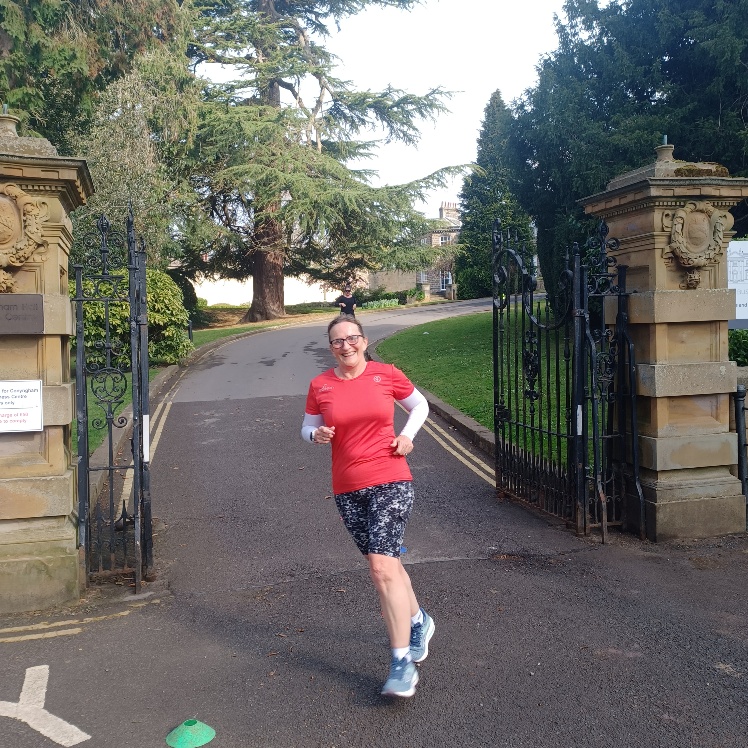 Event #231 – Enjoying the Easter sunshine | Conyngham Hall parkrun