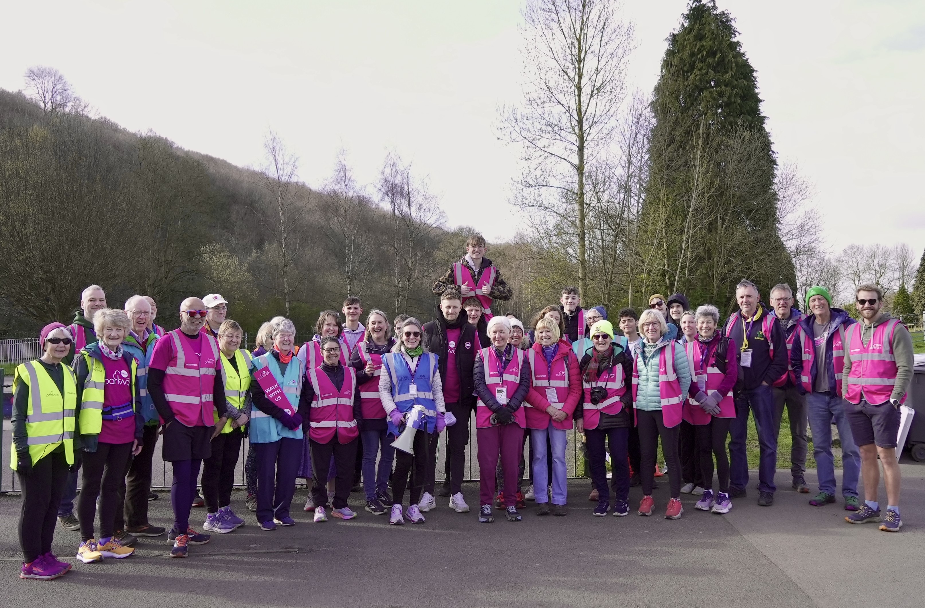 A record-breaking parkwalk Relaunch Day with Joe Root (and a few pink ...