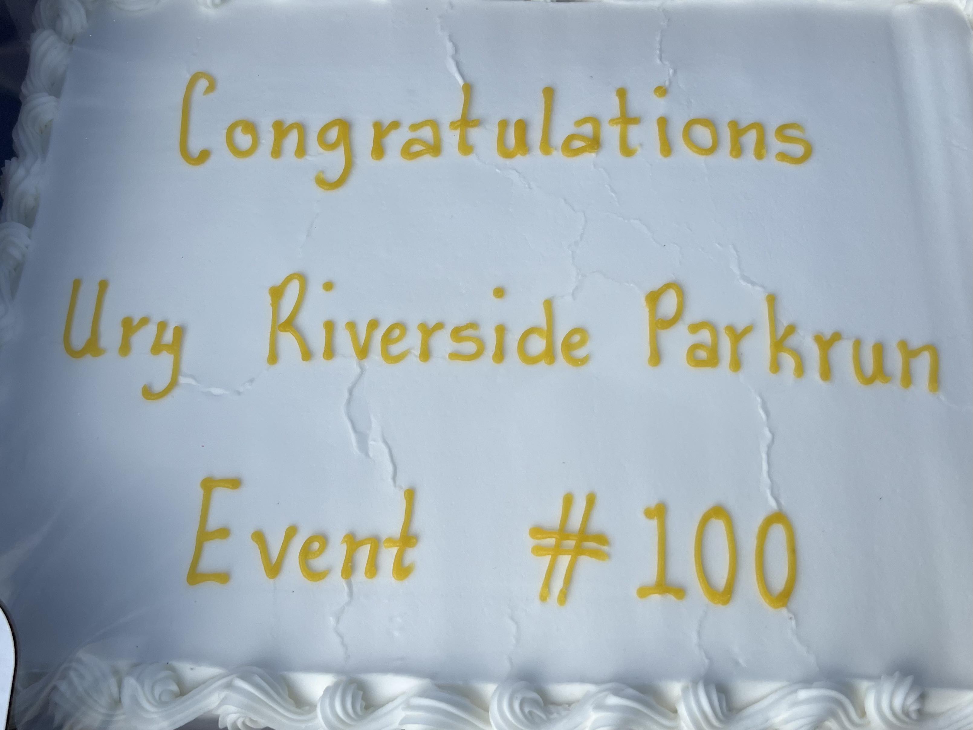 Ury Riverside parkrun, event number 100! 03/06/2023. Home bakes galore ...