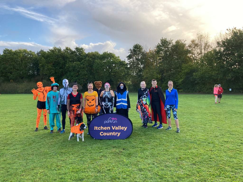 Itchen Valley Country parkrun #121 (Halloween edition) | Itchen Valley ...