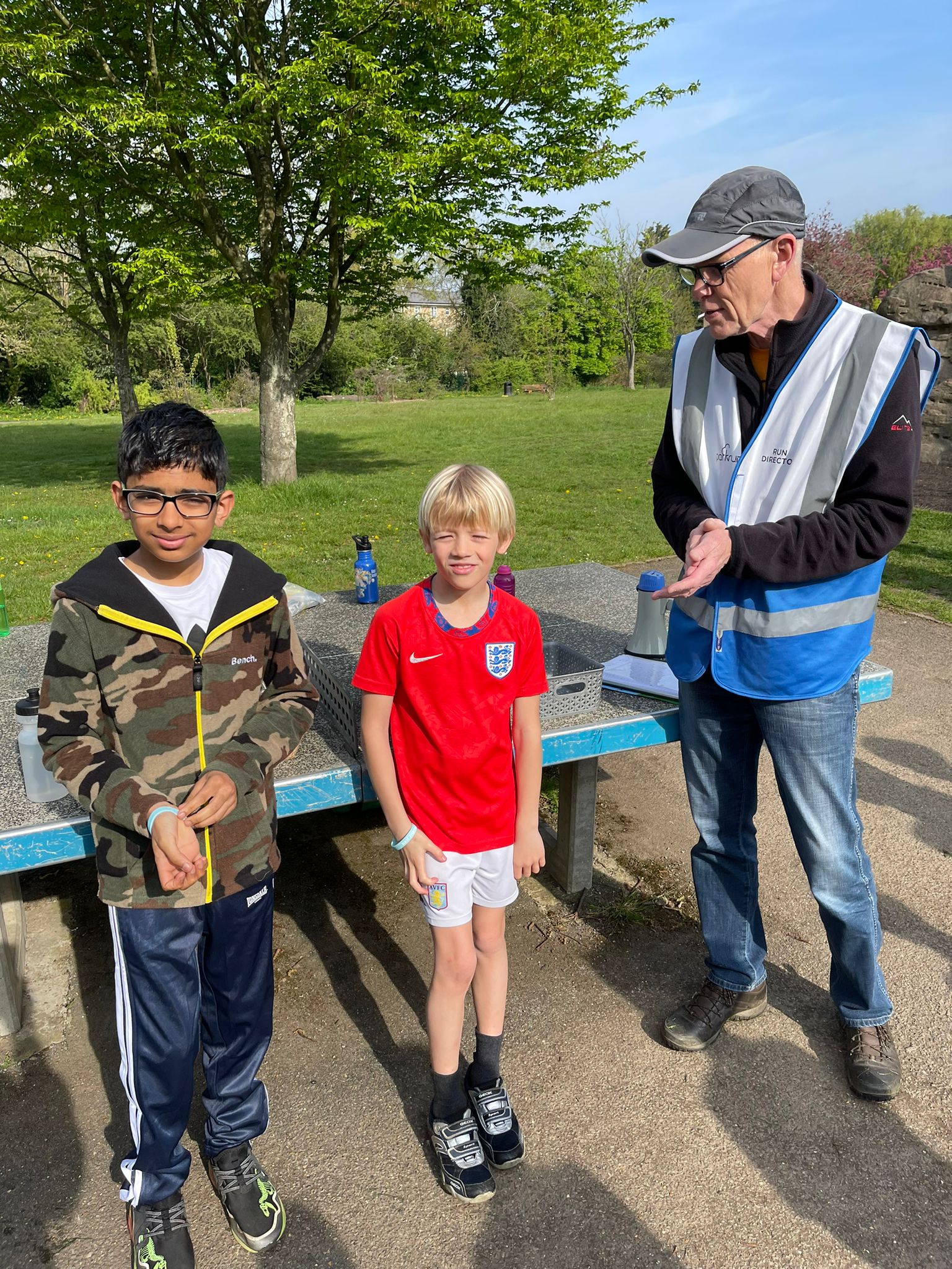 What a turnout!! | Pinner Village Gardens junior parkrun