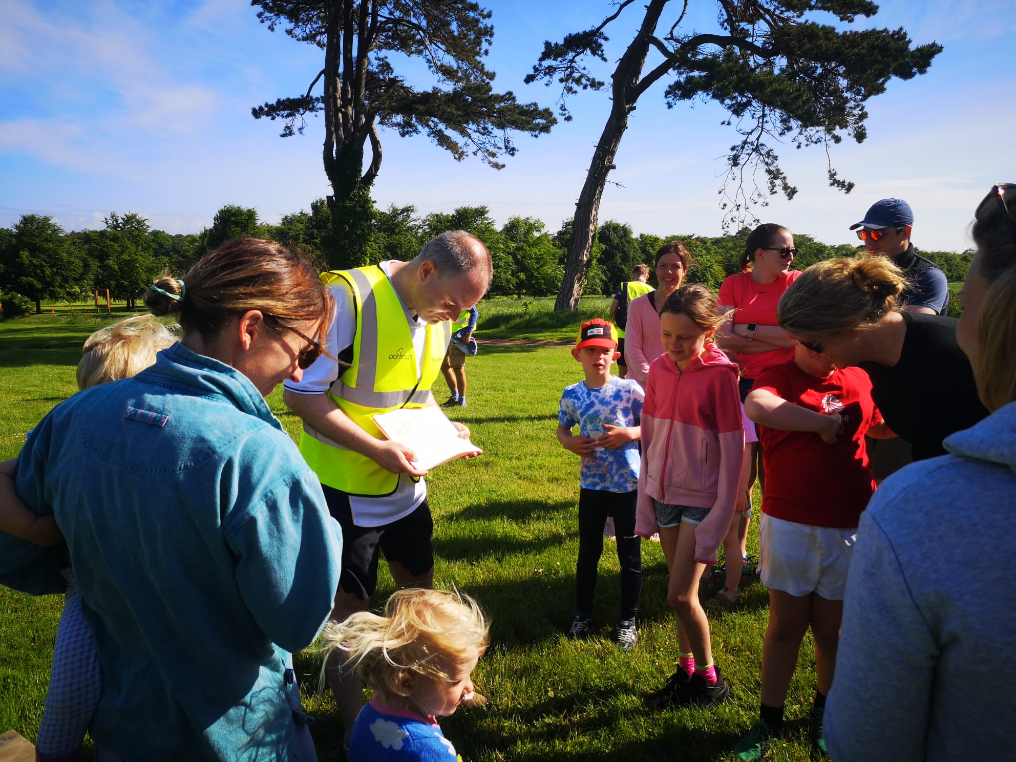 Archerfield Walled Garden junior parkrun #112 – 2nd June 2024 ...