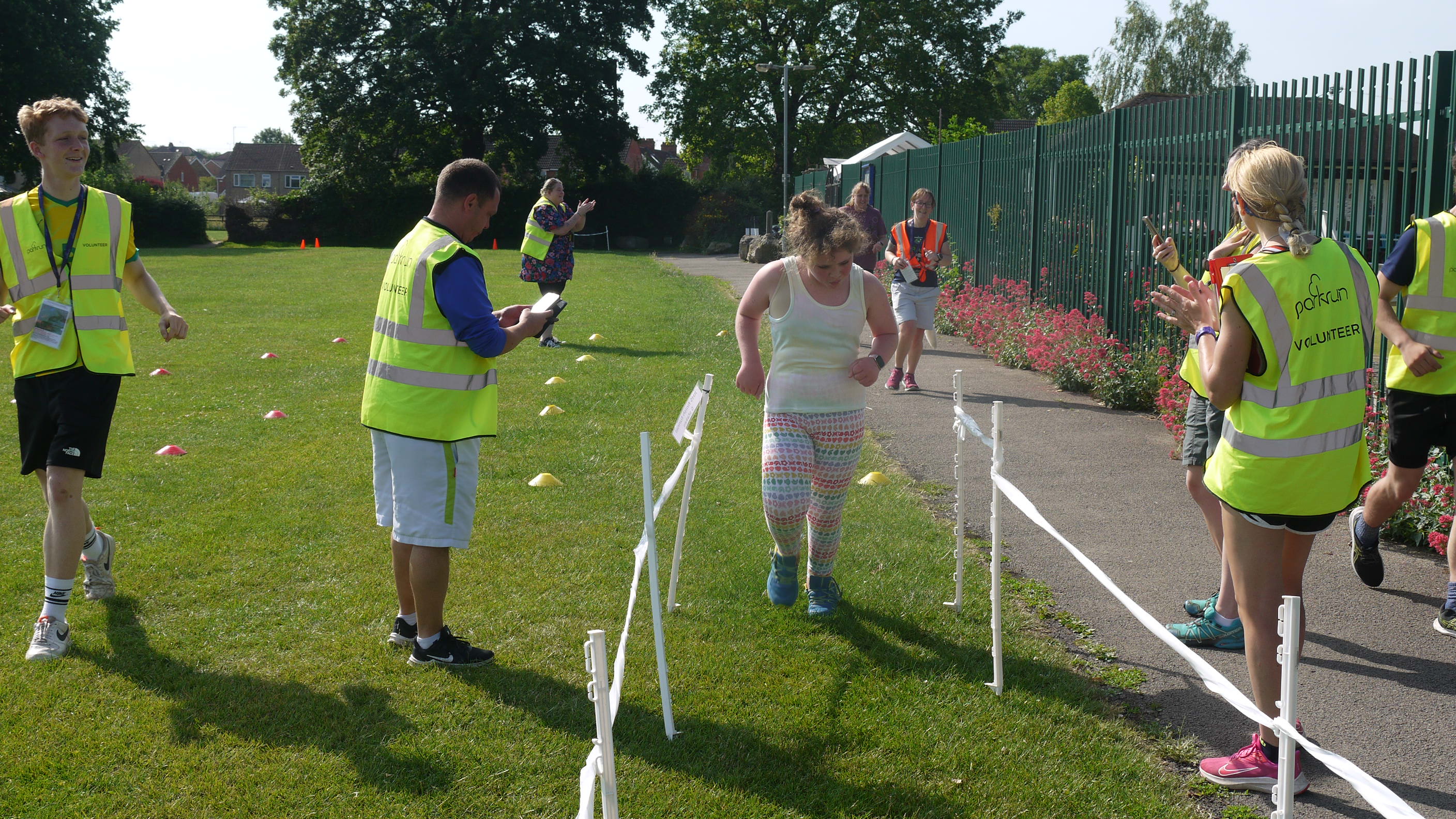 Sunny Days Are Here Again! | Calne Recreation Ground junior parkrun