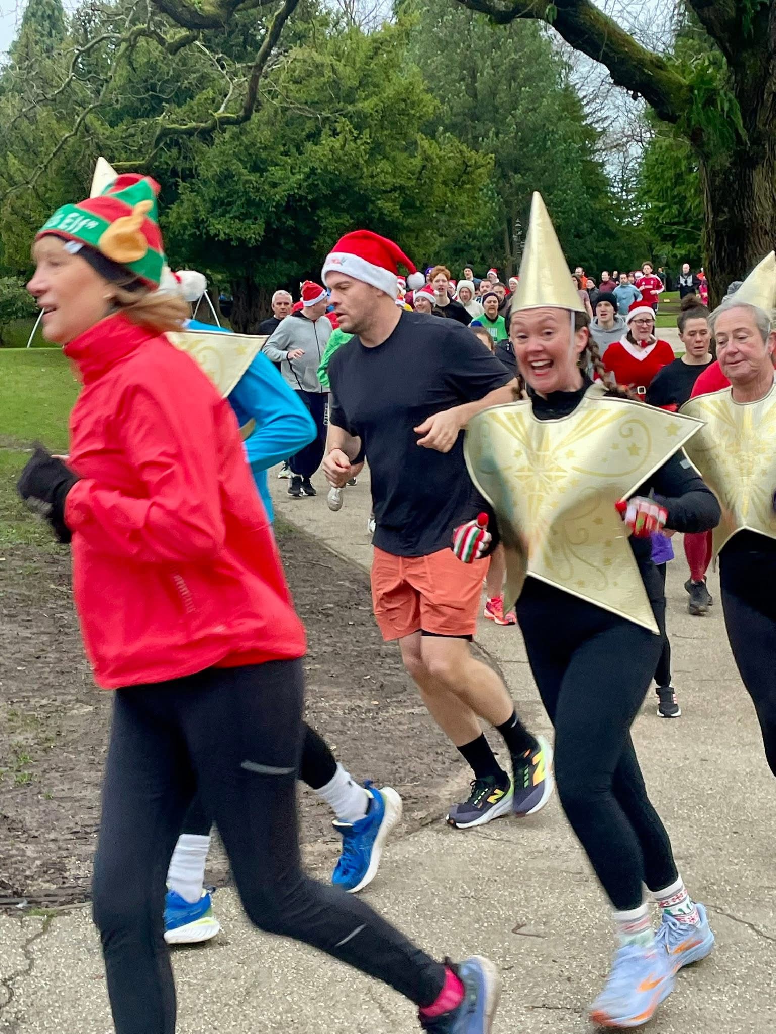 Event #155 – Christmas ‘25! | Pavilion Gardens parkrun