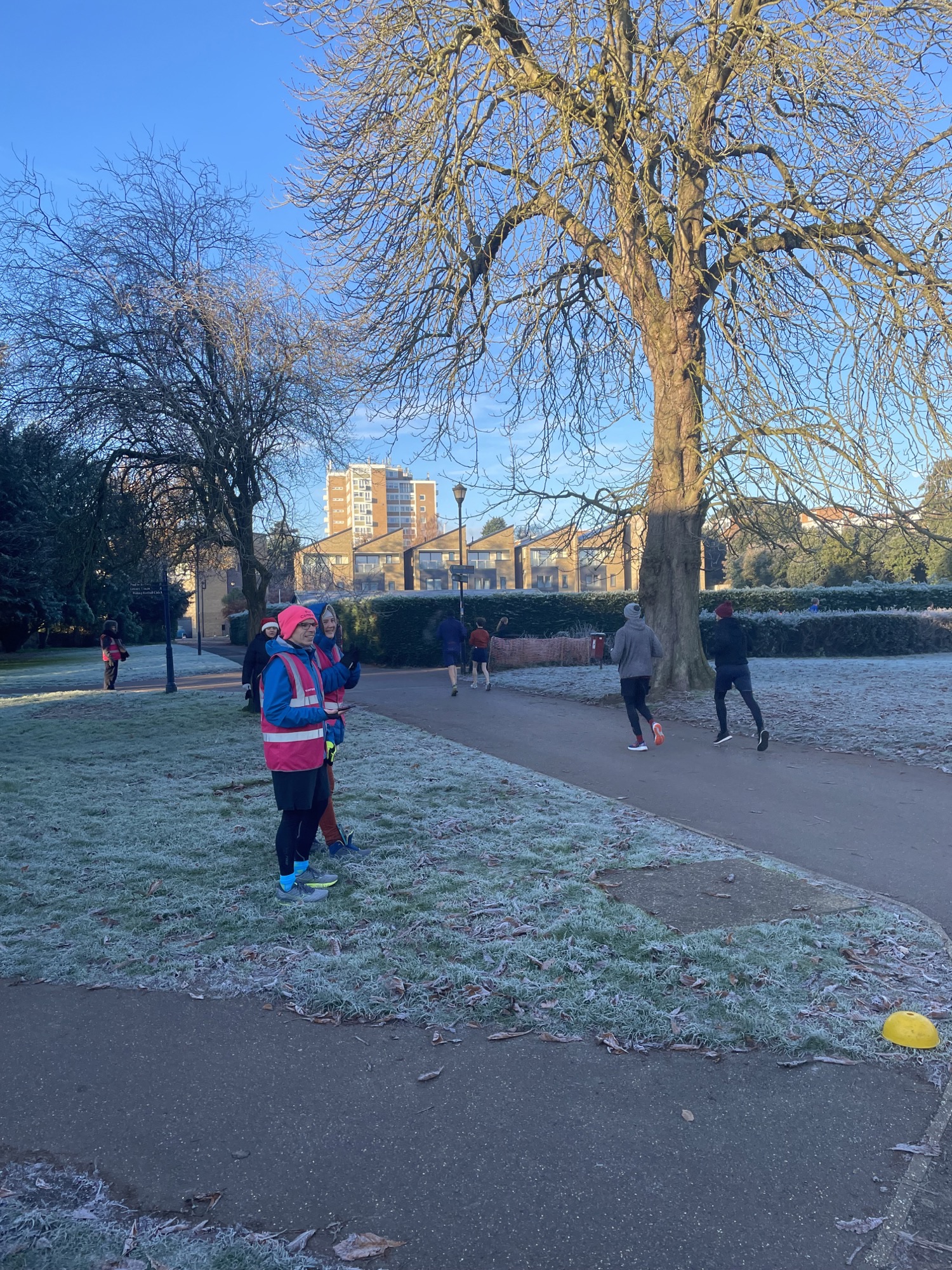 Woking parkrun #344 – a frosty start | Woking parkrun