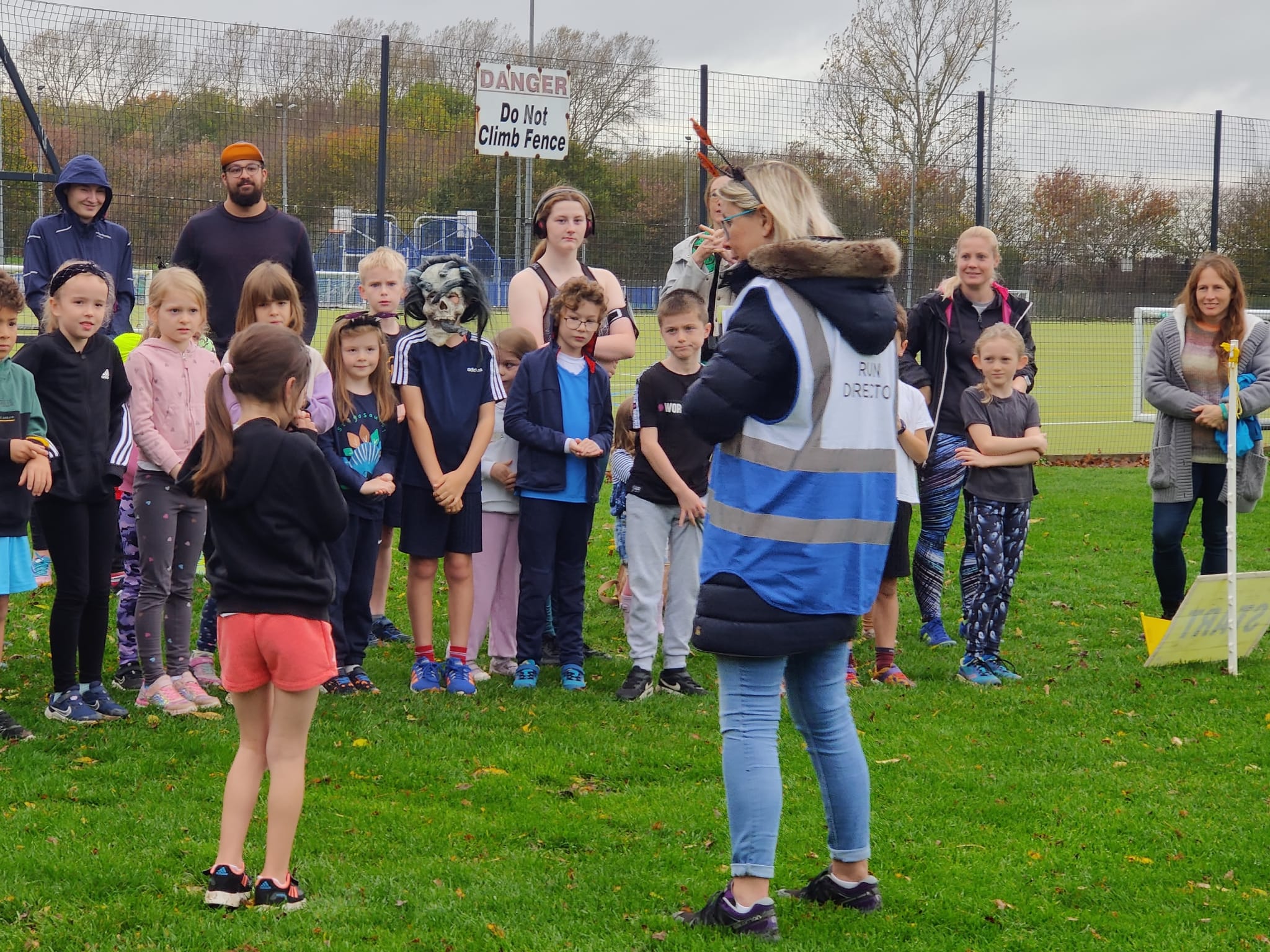 JPR# 303 halloween fun | Aylesbury junior parkrun
