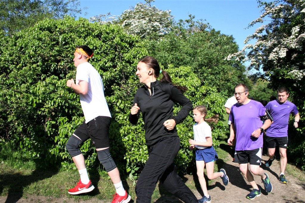 March parkrun #300 Masses of Runners Celebrate Milestone! | March parkrun