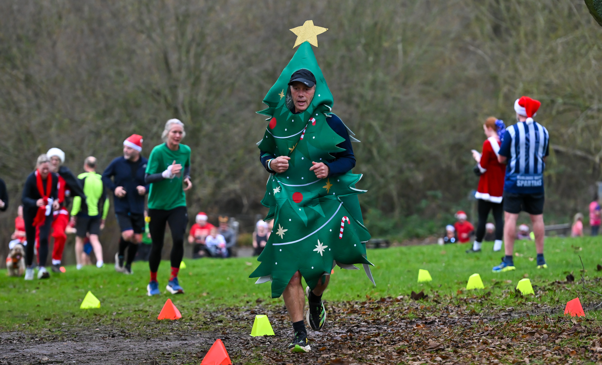 Stevenage Christmas Day 2025 parkrun | Stevenage parkrun